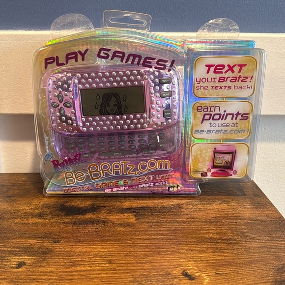 Bratz | Toys | Be Bratz Text Unit New In Box Untested Y2k Pretend ...
